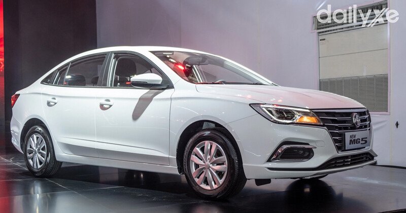 New MG5 1.5L STD 2025: Giá lăn bánh + Ưu đãi (Tháng 7)