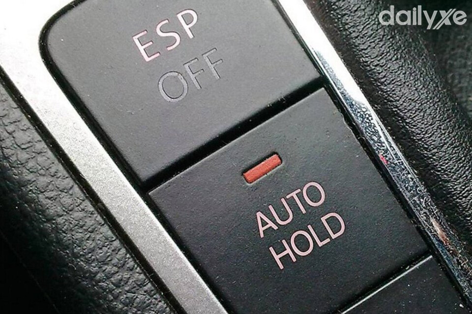 Auto Hold là gì? Hướng dẫn cách sử dụng Auto Hold trên xe ô tô