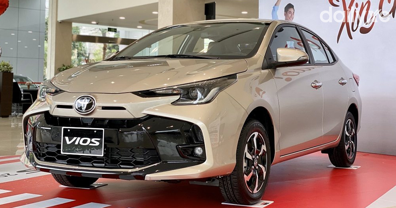 Toyota Vios 2025: Giá lăn bánh + Ưu đãi (Tháng 11)